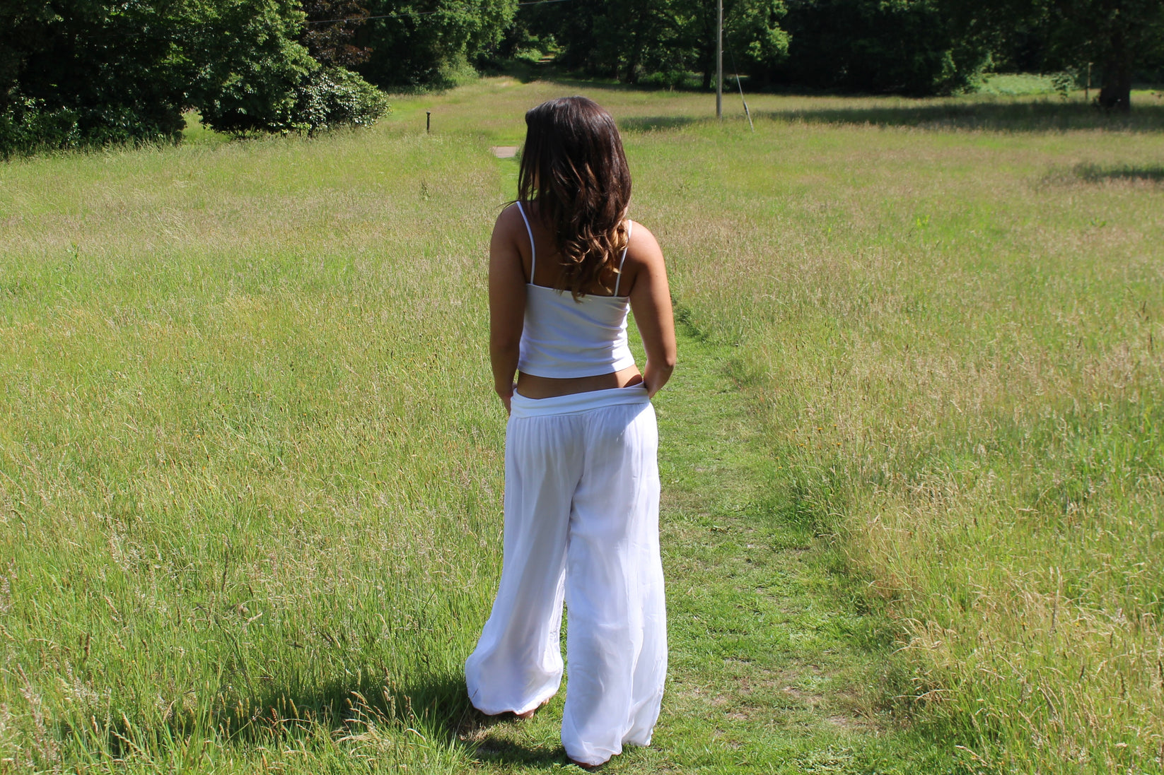 White Silk Trousers – Tabitha